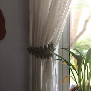 A Piece Leaf Curtain Hook Curtain Tieback Hook Decorative Hooks Home ...