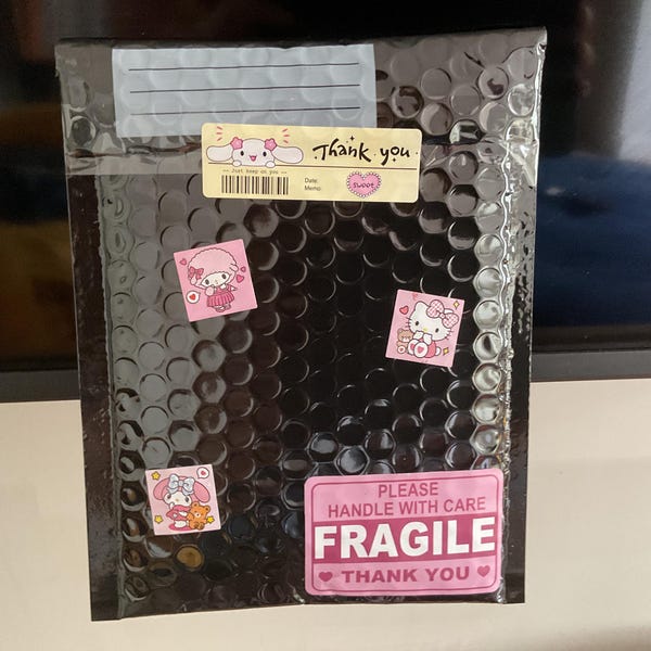 HANDMADE Cute Kawaii Stingray Keychains, Beaded Accessories, Aesthetic ...