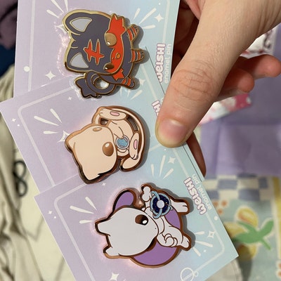 Mew & Mewtwo Enamel Pin - Etsy