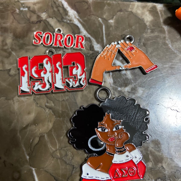 Delta Charm Set - Etsy