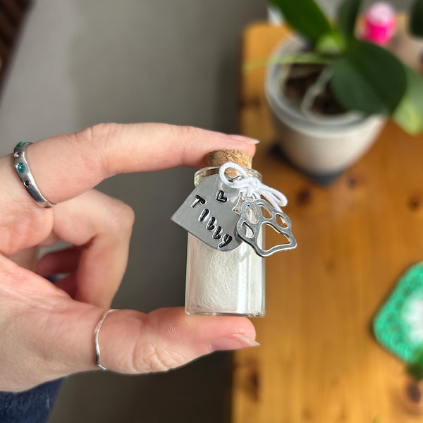 Mum Memorial Keepsake, Funeral Keepsake, Ashes, Lock of Hair, Memorial ...