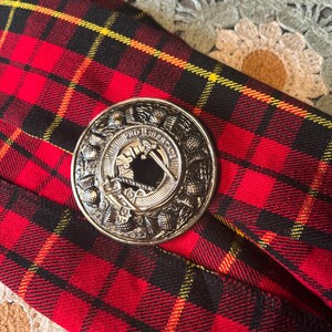 Maclean Clan Crest Scottish Cap Badge CB02 - Etsy