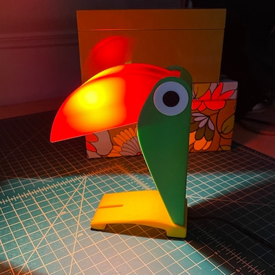 3D Printed Toucan Lamp - Etsy