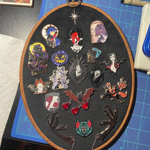Black Velvet Pin Display, Enamel Pin Hoop, Pin Display Board, Pin ...