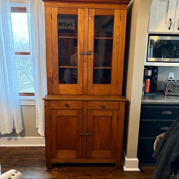 Antique Primitive Two Piece Hutch/cabinet -(FREE SHIPPING Within ...