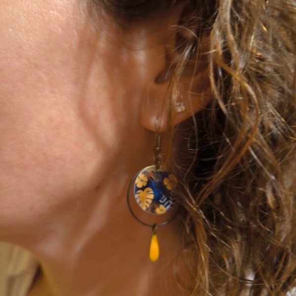 LENA Earrings in Japanese Paper and Mustard Yellow Enameled Sequin - Etsy