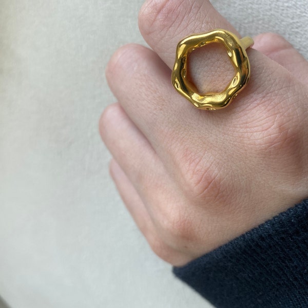 Irregular Gold Ring Open Circle Ring Gold Textured Ring Asymmetric ...