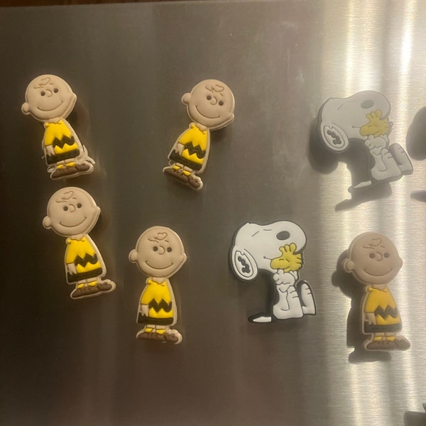 Snoopy Gift Set (12) PCS Snoopy Fridge Magnets Snoopy Thumb Tacks ...