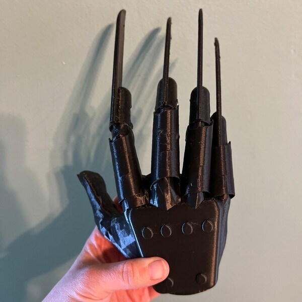 Freddy Krueger Hand Horror Decor Wall Mount - Etsy