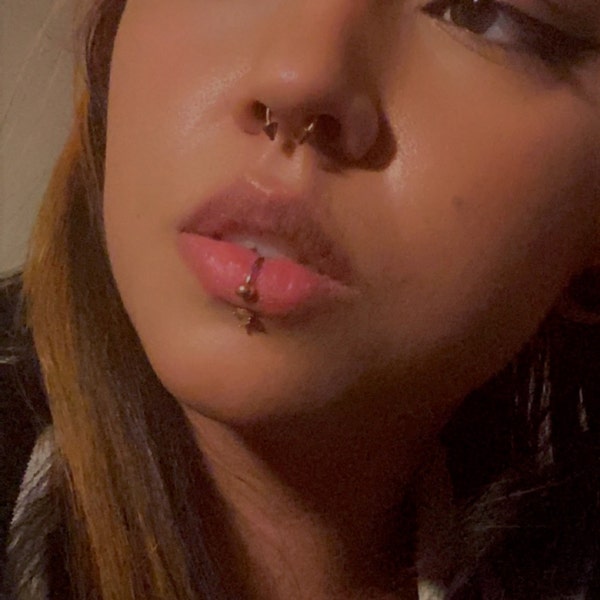 16g Teardrop Medusa Ring • Lippy Loop Labret • Surgical Steel Lip Ring ...