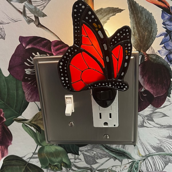 Stained Glass Monarch Butterfly Night Light With Choice of BLACK ...