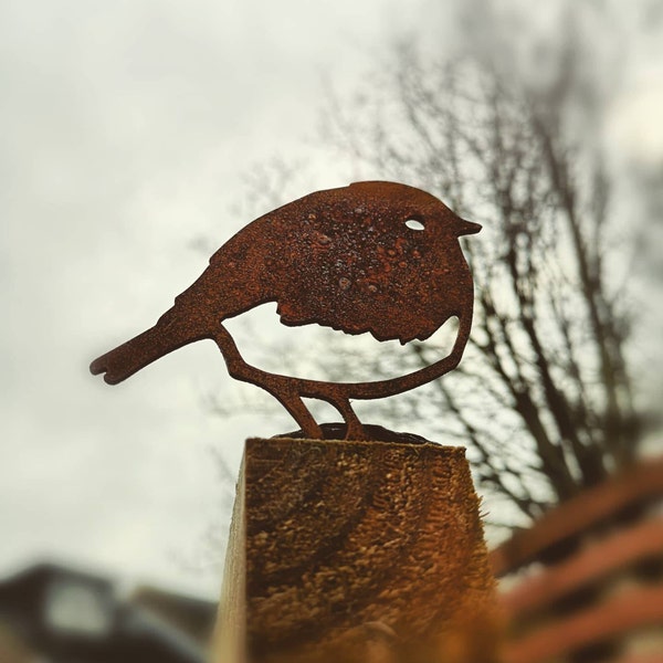 Rusty Woodpecker Gift/ Rusty Metal Bird Garden Gift / Bird Fence Topper ...