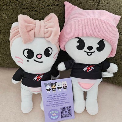 Skzoo Hoodie Set, Stray Kids Plushies, Skzoo Outfits, Skzoo Clothes ...