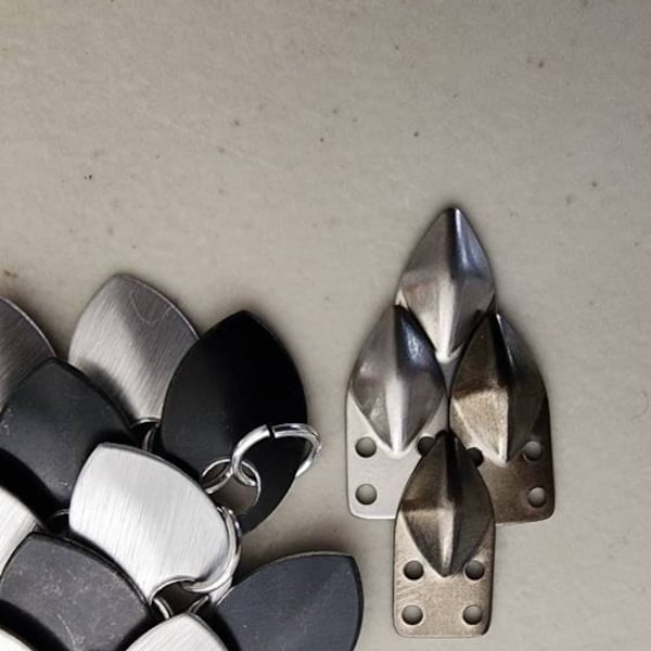 Iridescent Thin Plastic Scalemail,medium Size Dragon Scales for Armor ...