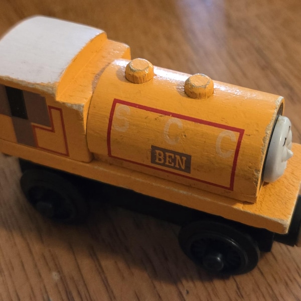 A-M YOU CHOOSE - Grade C - Thomas & Friends Wooden Railway *moderately ...
