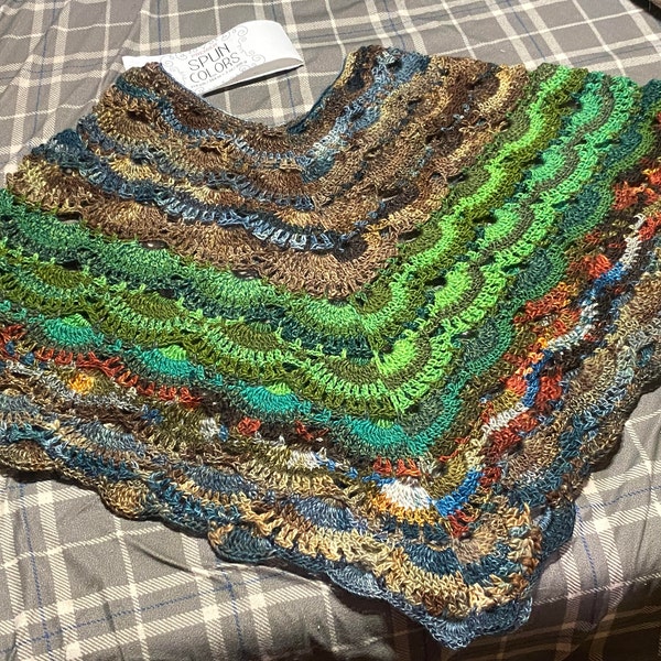 Crochet Virus Poncho Pattern: Lacy Stitch, 4 Sizes (PDF Pattern) - Etsy