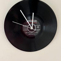 Vinyl Record Wall Clock 12 LP With Record Player Tonearm Style Clock ...