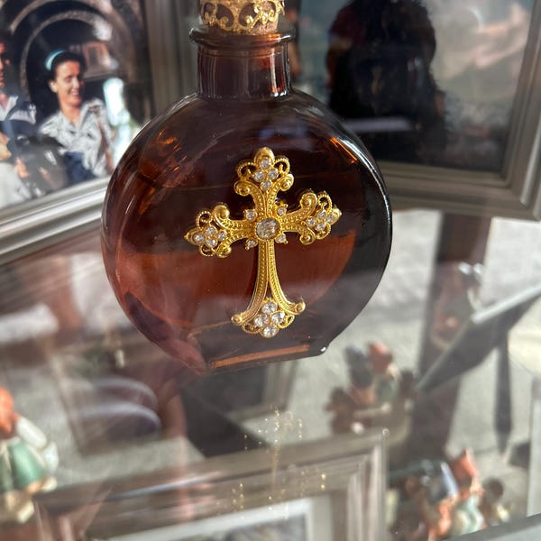 Magnify the Lord Magnifier Light / Pocket/purse Size Mini Magnifying ...