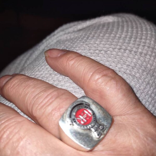 United Kingdom Coat of Arms and the British Royal Crown Coat of Arms ...