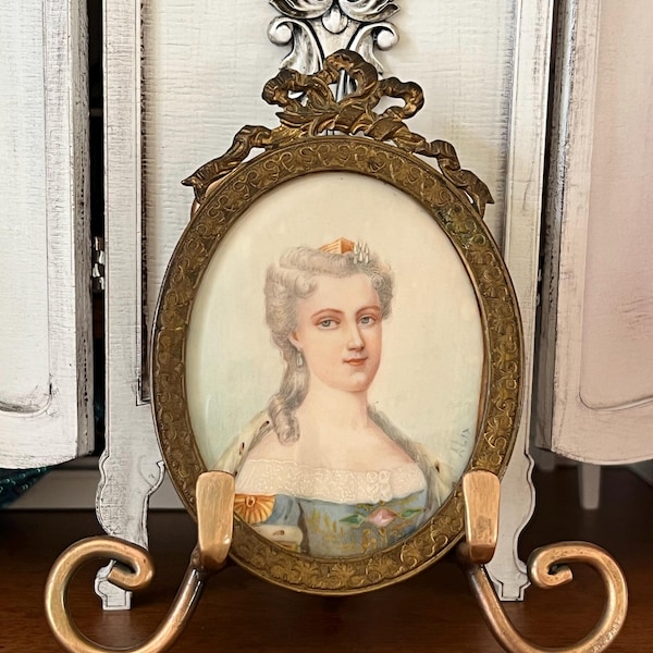 Center Post Base- Display Stand for Shells and Other Hollow Objects- 5 ...