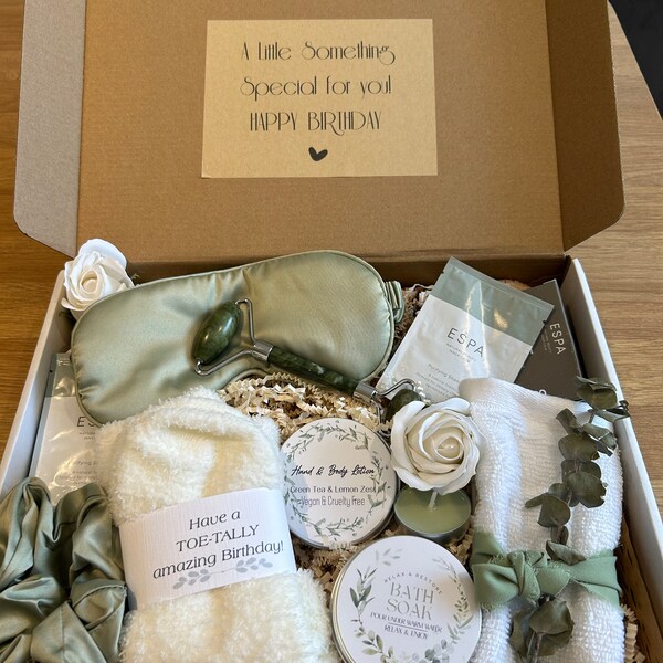 Bride-to-be Spa Gift Set - Sage Green Luxury Goodies for Relaxation ...