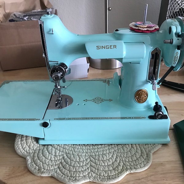 Singer Featherweight 221 Sewing Machine Custom Painted Color of Choice ...