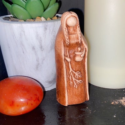 Gaia Goddess Statue - Etsy