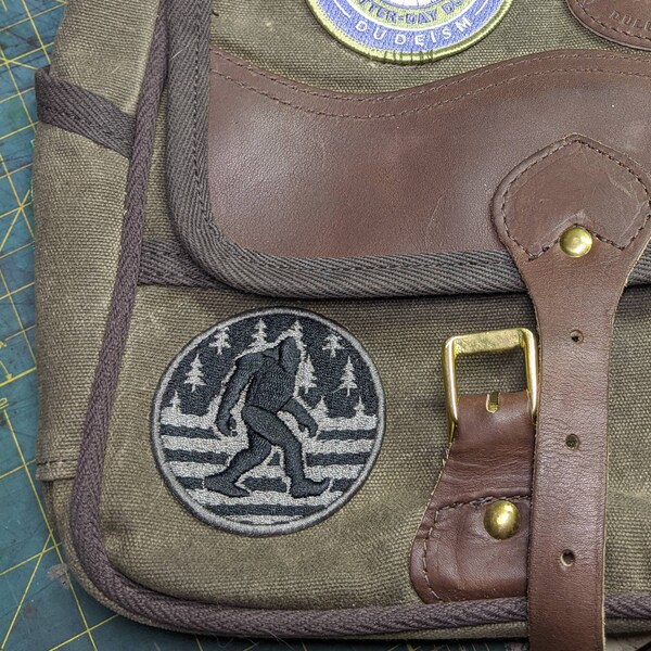 Squatch Patch - American Flag - Bigfoot - PNW - Pacific Northwest - USA - Sasquatch - Hiking ...