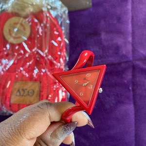 Pyramid Hands Figurine With Engrave Delta Sigma Theta Symbols - Etsy