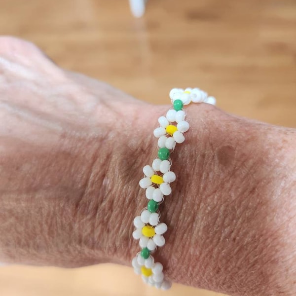 Spring Bracelets!!! Stretchy Beaded Flower Bracelets and Anklets - Etsy