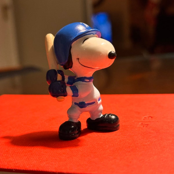 Vintage Peanuts Snoopy Busy Businessman on Roller Skates With Brief ...