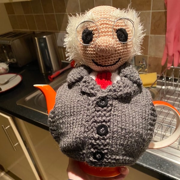 Michael Tea Higgins / Michael Tea / Michael D Higgins Teapot Cosy ...