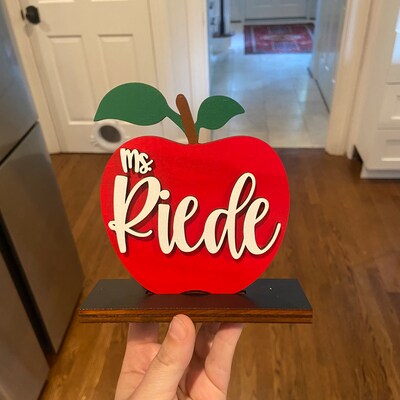 Personalized Apple Name Plate, Teacher Name Plate, Back to School ...