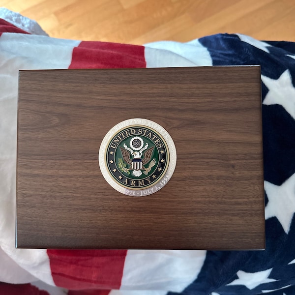 Personalized U.S. Army Walnut Keepsake Box With Colored Medallion - Etsy