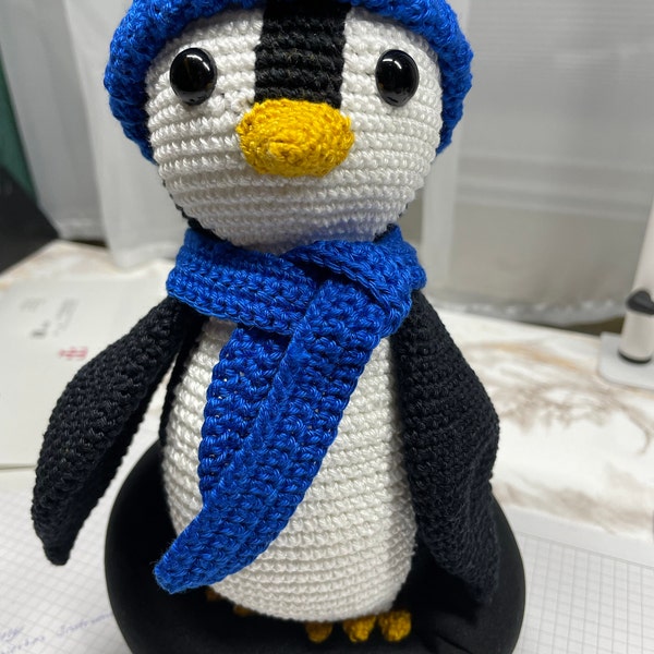 Crochet Amigurumi Penguin Pattern, Easy Toy (PDF Pattern) - Etsy