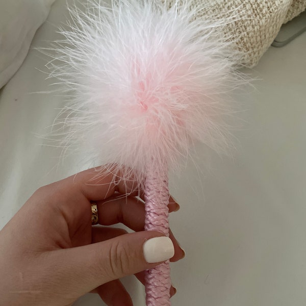 Fluffy Feather Pen . Clueless Pen - Etsy UK