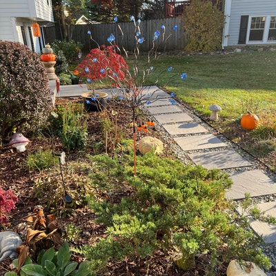 Flower Chime Stake Garden Art - Etsy