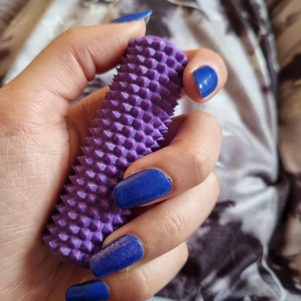 Spinning Sensory Stim Roller With 4 Rotating Segments and Pyramid ...