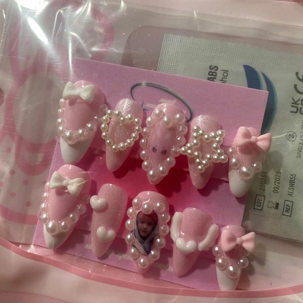 ATEEZ ANITEEZ Aesthetic Press on Nails Kpop Nails Coquette Nails Almond ...