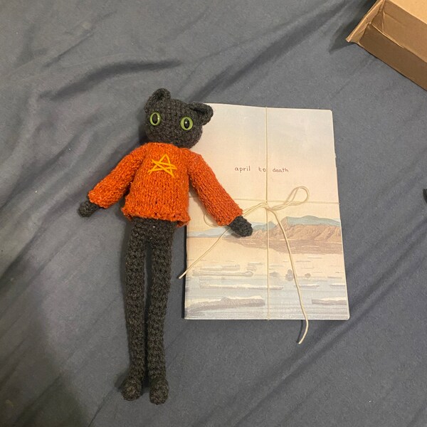 Customizable Crochet Guide: Margot the Cat knit Sweater and Skeleton ...