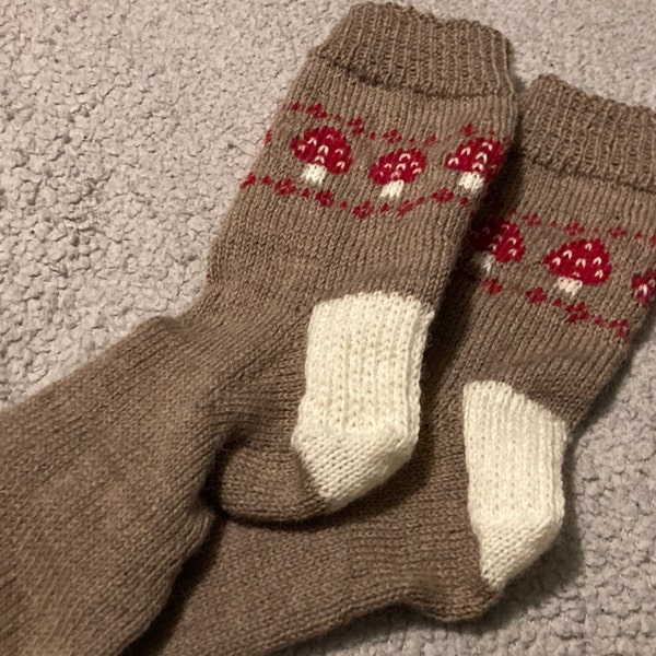 DIGITAL ITEM. Magic Toadstool Sock Knitting Instructions - Etsy