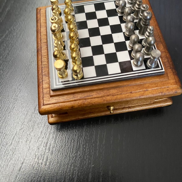 Miniature Chess Set With Metal Magnetic Chess Pieces and Storage Drawer ...