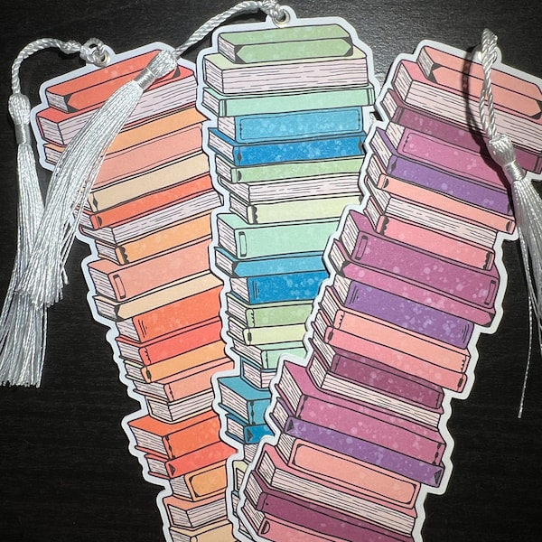 Bookmark Book Tracker, Book Stack, Double Sided, 34 Books to Fill per ...