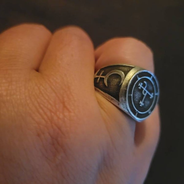 Lilith Sigil Ring | Occult Gothic Witchcraft Jewelry | Witch Rings - Etsy