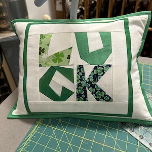 Rose Table Topper Paper Pieced Pattern in PDF - Etsy