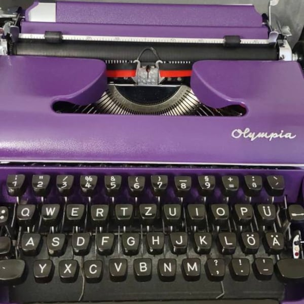 Red Typewriter Olympia SM2, Vintage Typewriter Working, Manual ...