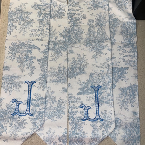 Classic French Toile Wreath Sash, Classic Monogrammed Toile Sash ...