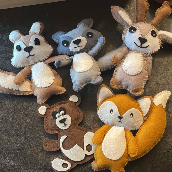 6 Woodland Felt Animals Pattern PDF, Felt Pattern Fox Deer Bear Hare ...