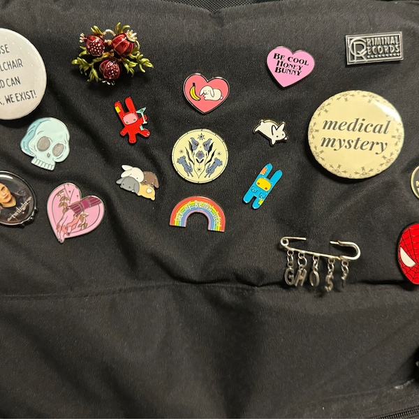 Dont Touch My Mobility Aid Button Pin Disability Button Badge - Etsy