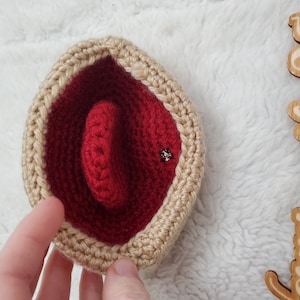 Crochet Pattern UTERUS With Fallopian Tubes & Ovaries Womb Model Doula ...